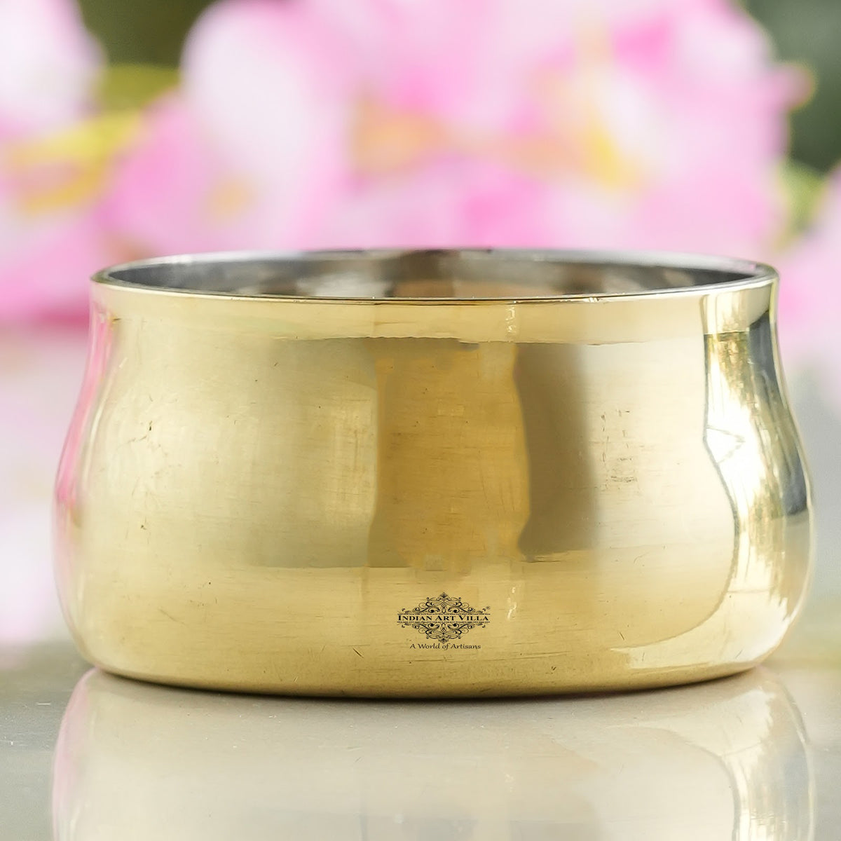 IndianArtVilla Handmade Pure Steel Brass Curved Katori / Bowl, Dinnerw